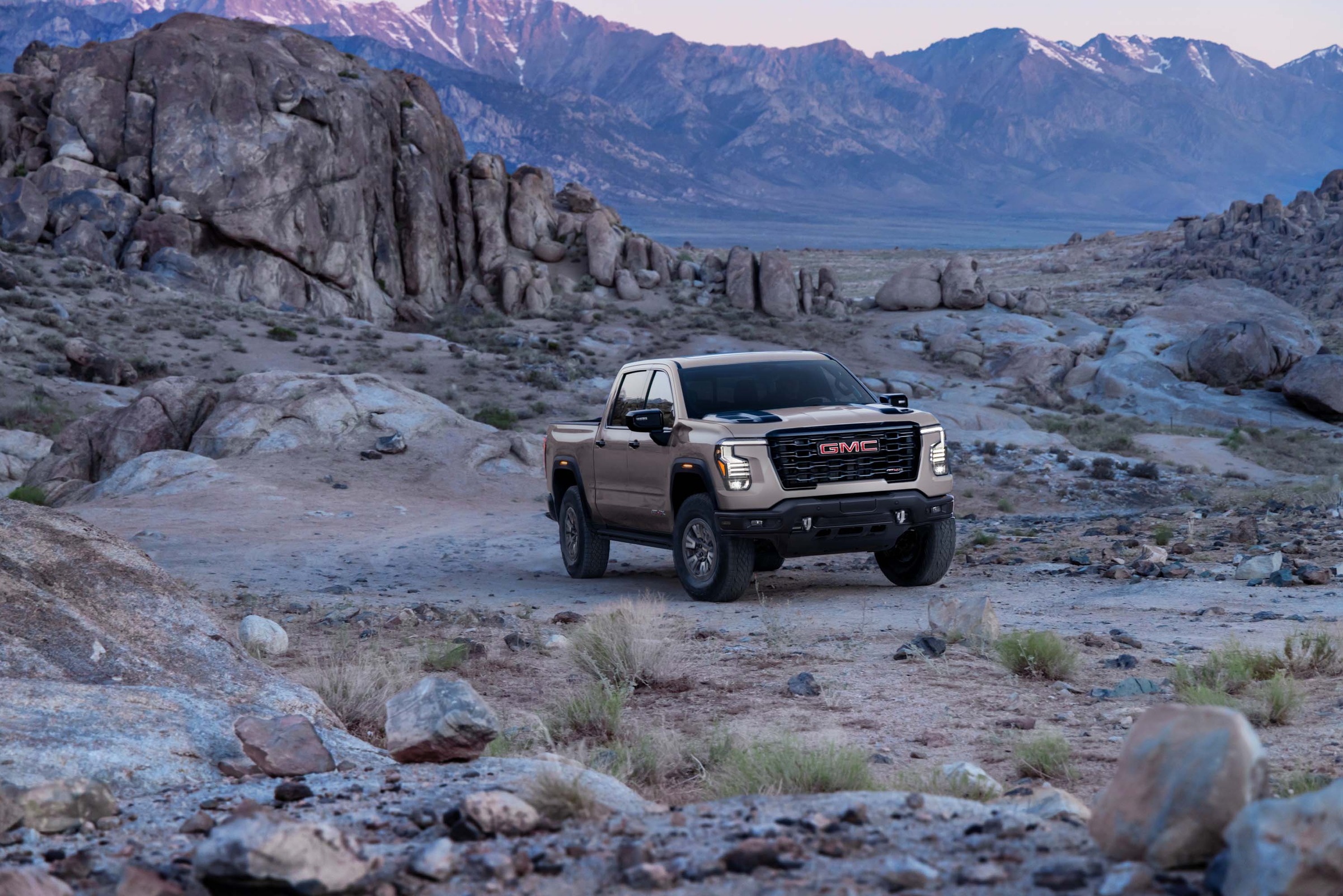 2027 GMC Sierra 1500 Debuts With New Sixth-Generation Small Block V8s